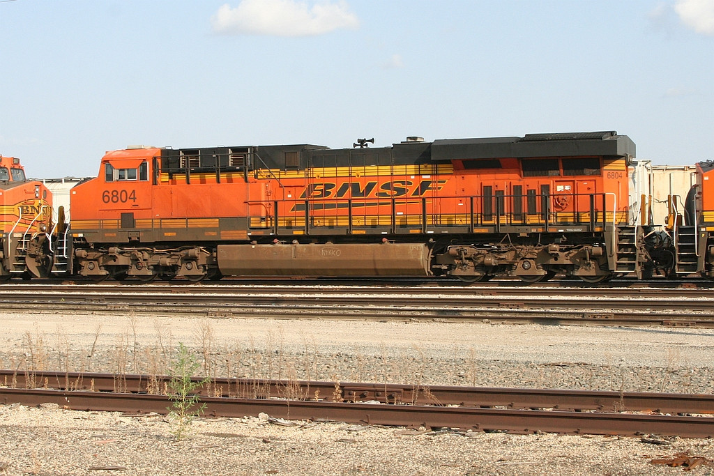 BNSF 6804
